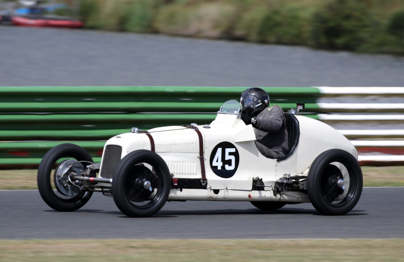 VSCC at Mallory Park (2022) - Recap & Photo Gallery