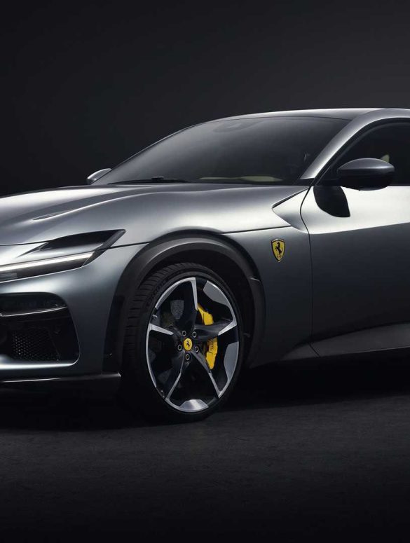 Analyzing the design of the Ferrari Purosangue