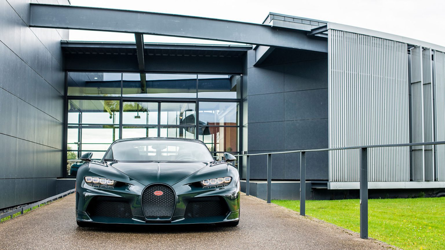 Bugatti Chiron #400 is completed