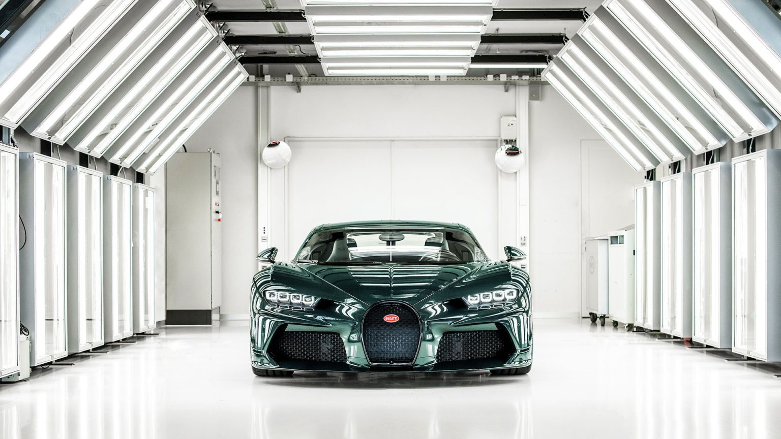 Bugatti Chiron #400 is completed