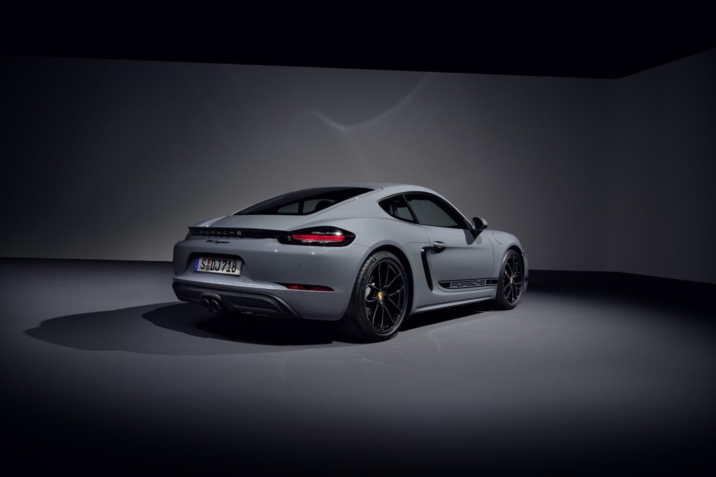 Two New Porsche 718 Models Announced