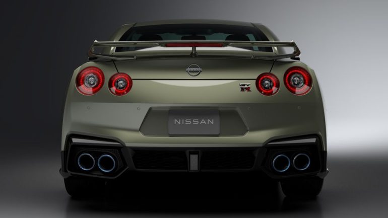 2024 Nissan GT-R