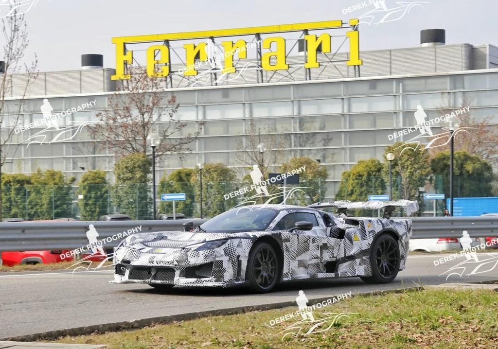 Ferrari LaFerrari Successor Spied in Heavy Camo