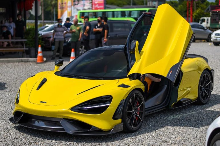 Car Of The Day: Volcano Yellow Mclaren 765LT