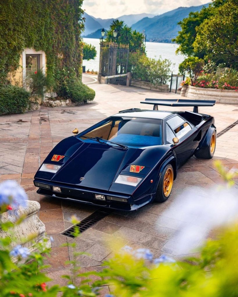 Car Of The Day: 1978 Lamborghini Countach LP400-S
