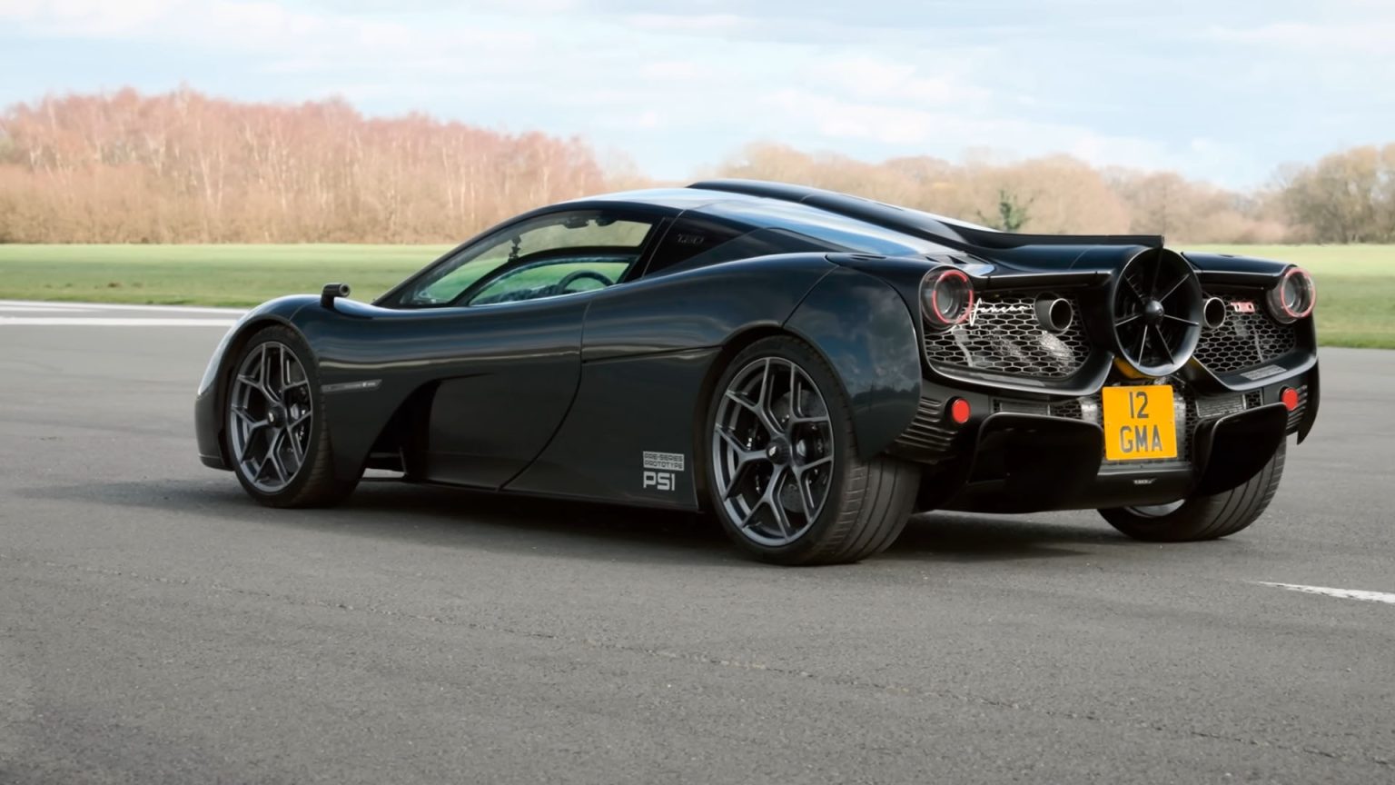 The Gordon Murray Automotive T.50 prototype flat out