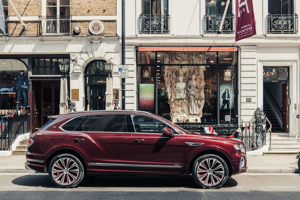 Jack Barclay and Huntsman create bespoke Bentley Mulliner models