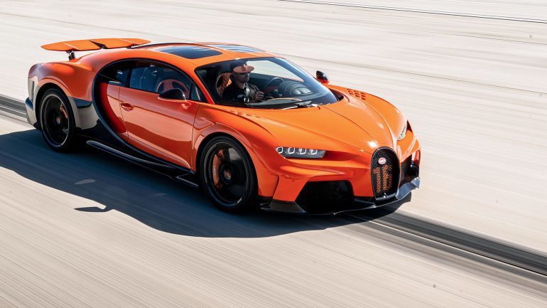 Driving a Bugatti at 400 km/h