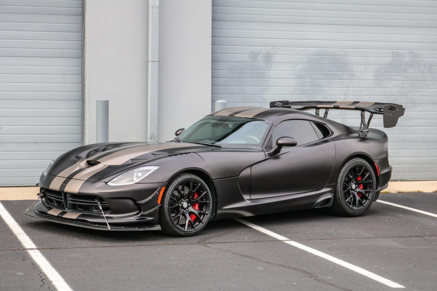 Car Of The Day: 2017 Dodge Viper GTC ACR Extreme #00001