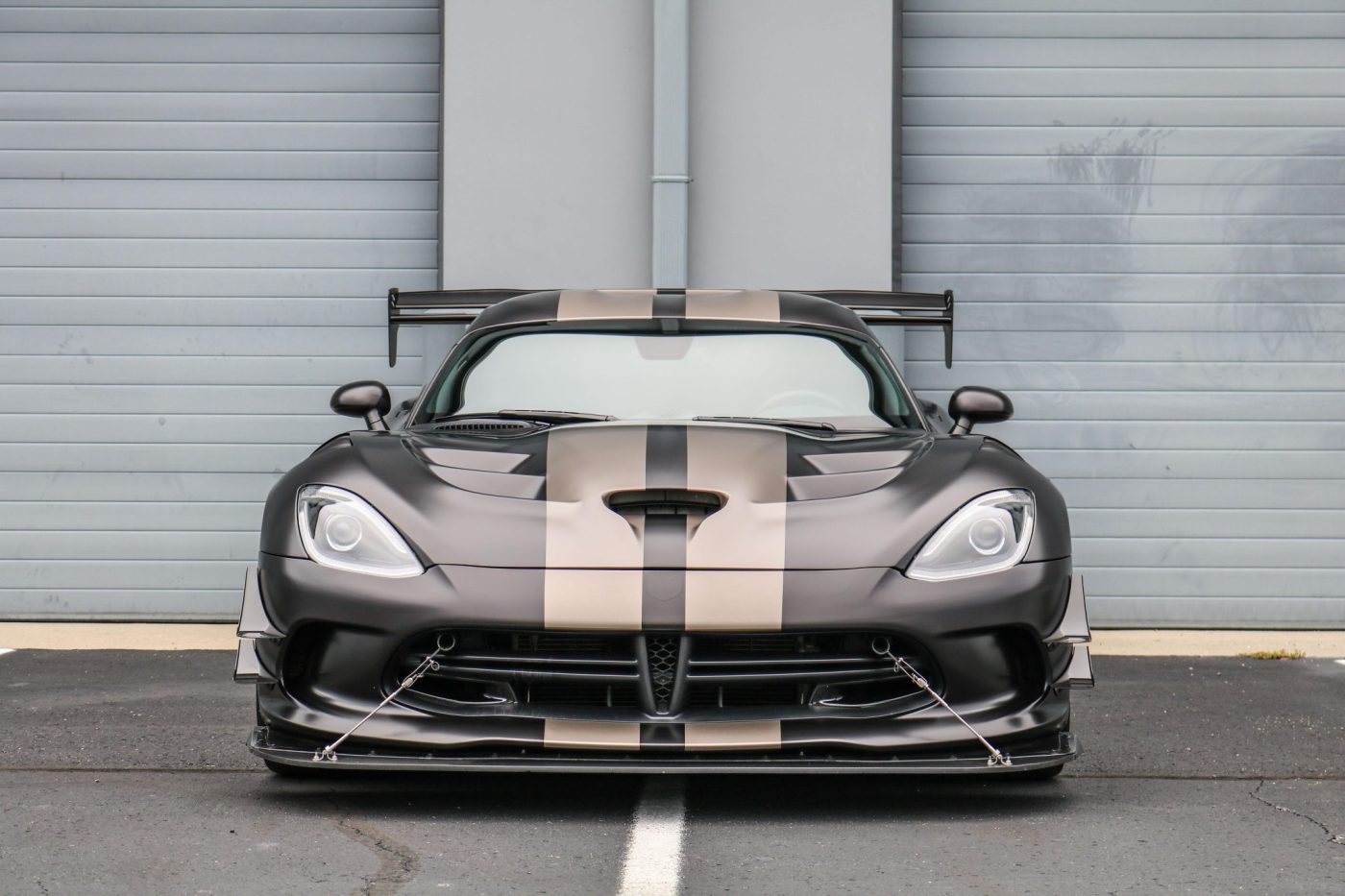 Car Of The Day: 2017 Dodge Viper GTC ACR Extreme #00001