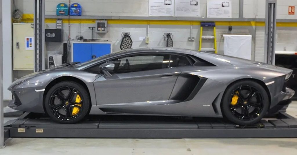 6 Reasons Why Lambo Drivers Can Be Dangerous