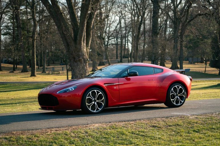 Aston Martin V12 Zagato