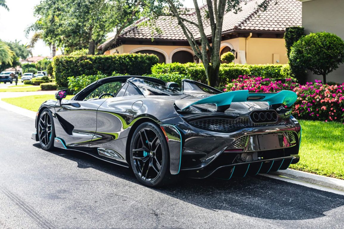 FOR SALE: 2022 McLaren 765LT Spider MSO "#000 of 765"