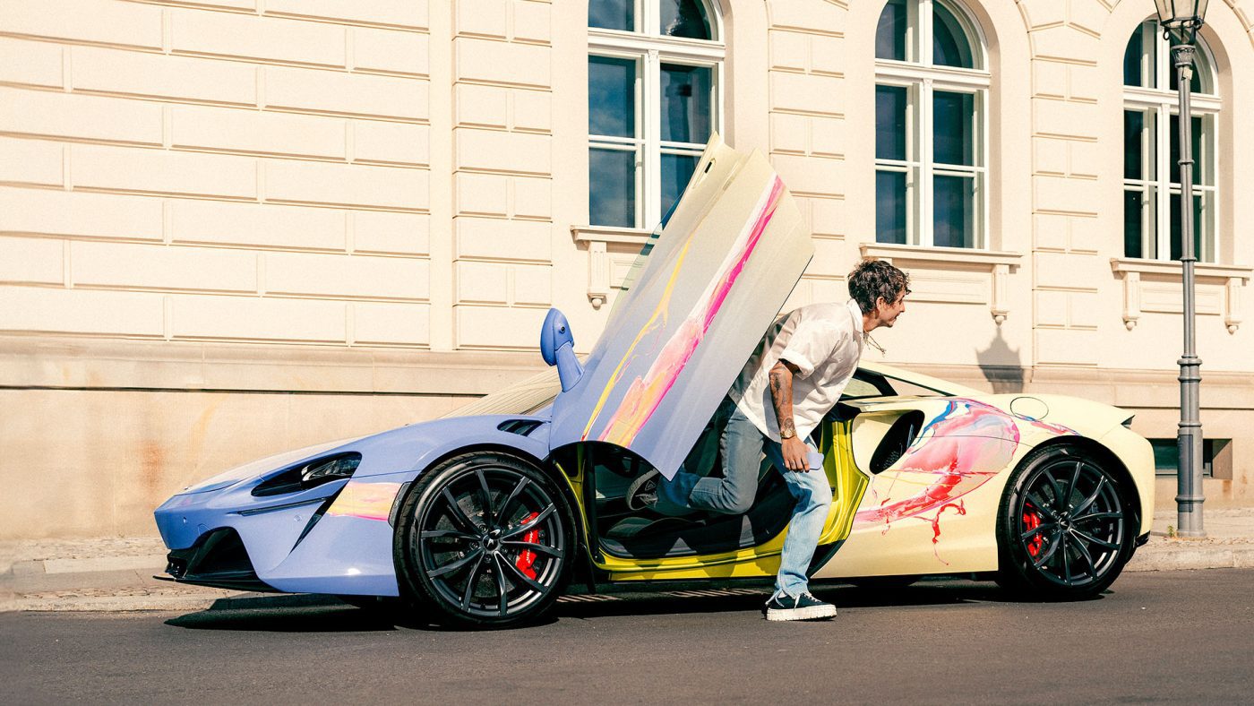 Cevin Parker creates a work of art ... on a McLaren Artura