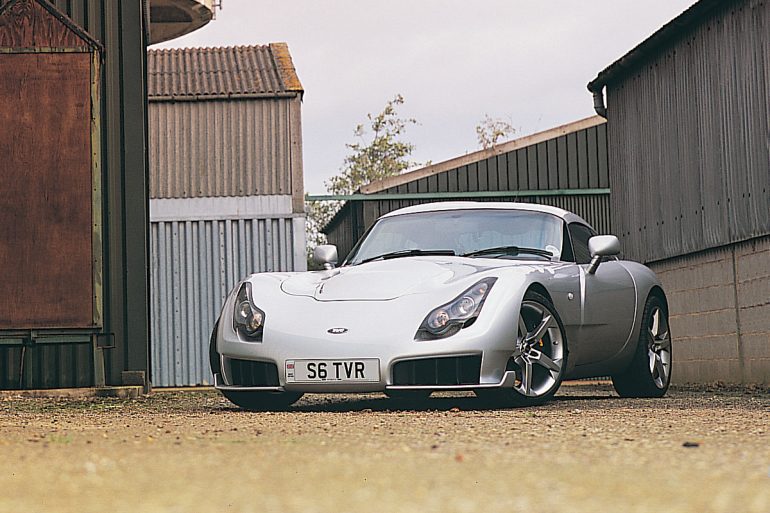 10 Supercars That Missed the Mark