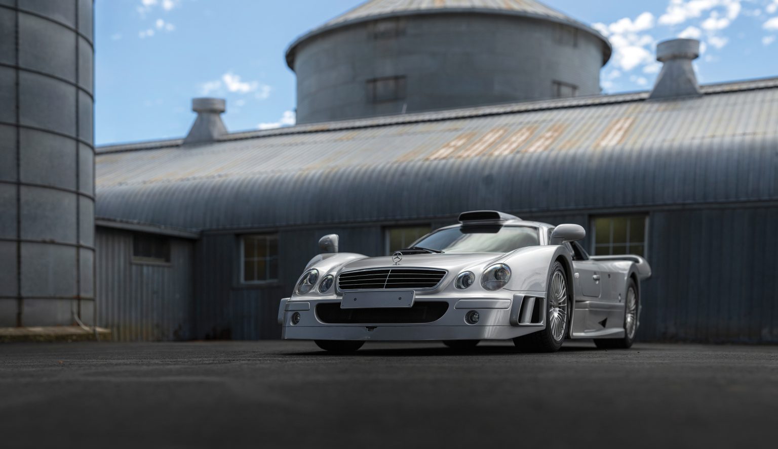 Car Of The Day: 1998 Mercedes-Benz CLK GTR Straßenversion