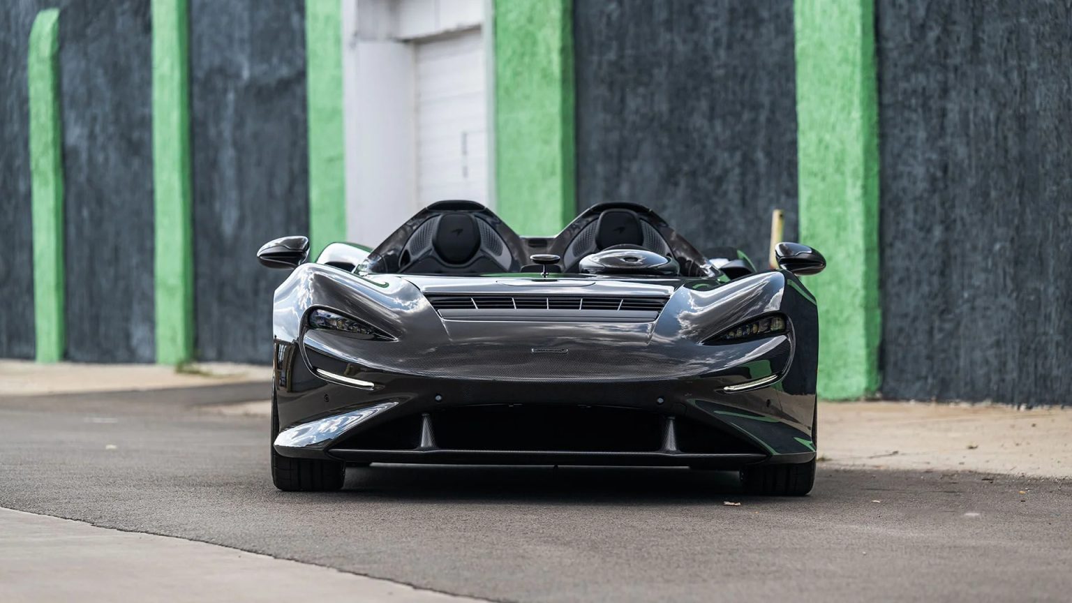 FOR SALE: 2021 McLaren Elva With Only 122 miles Heads To Auction