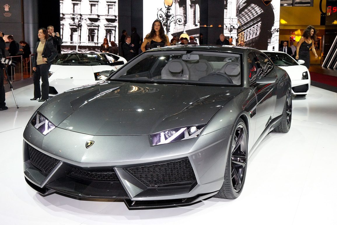 Will the Lamborghini Estoque make a return after 15 years?