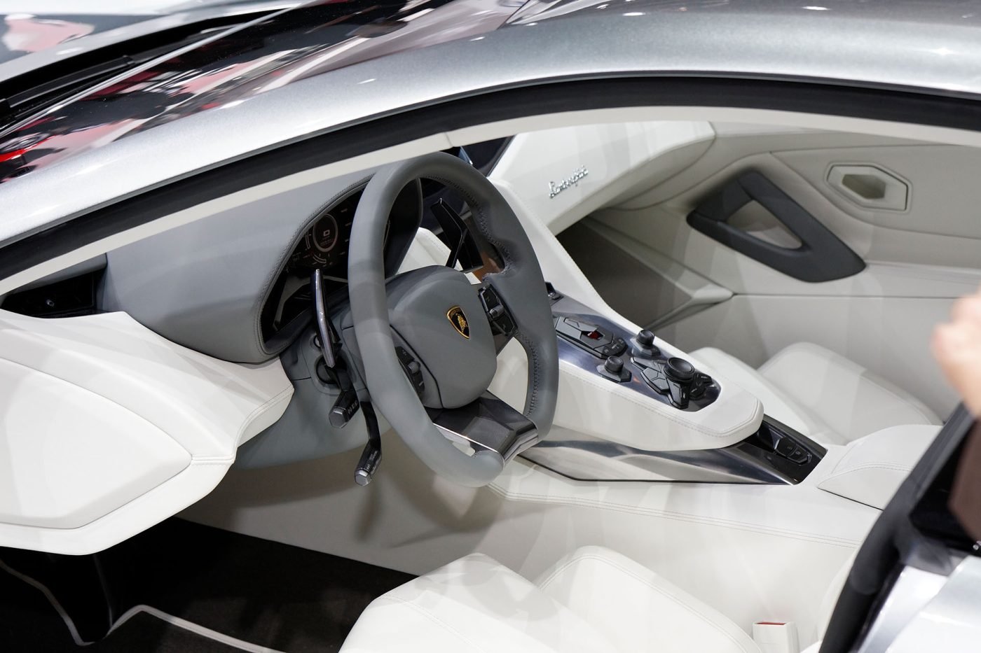 Will the Lamborghini Estoque make a return after 15 years?