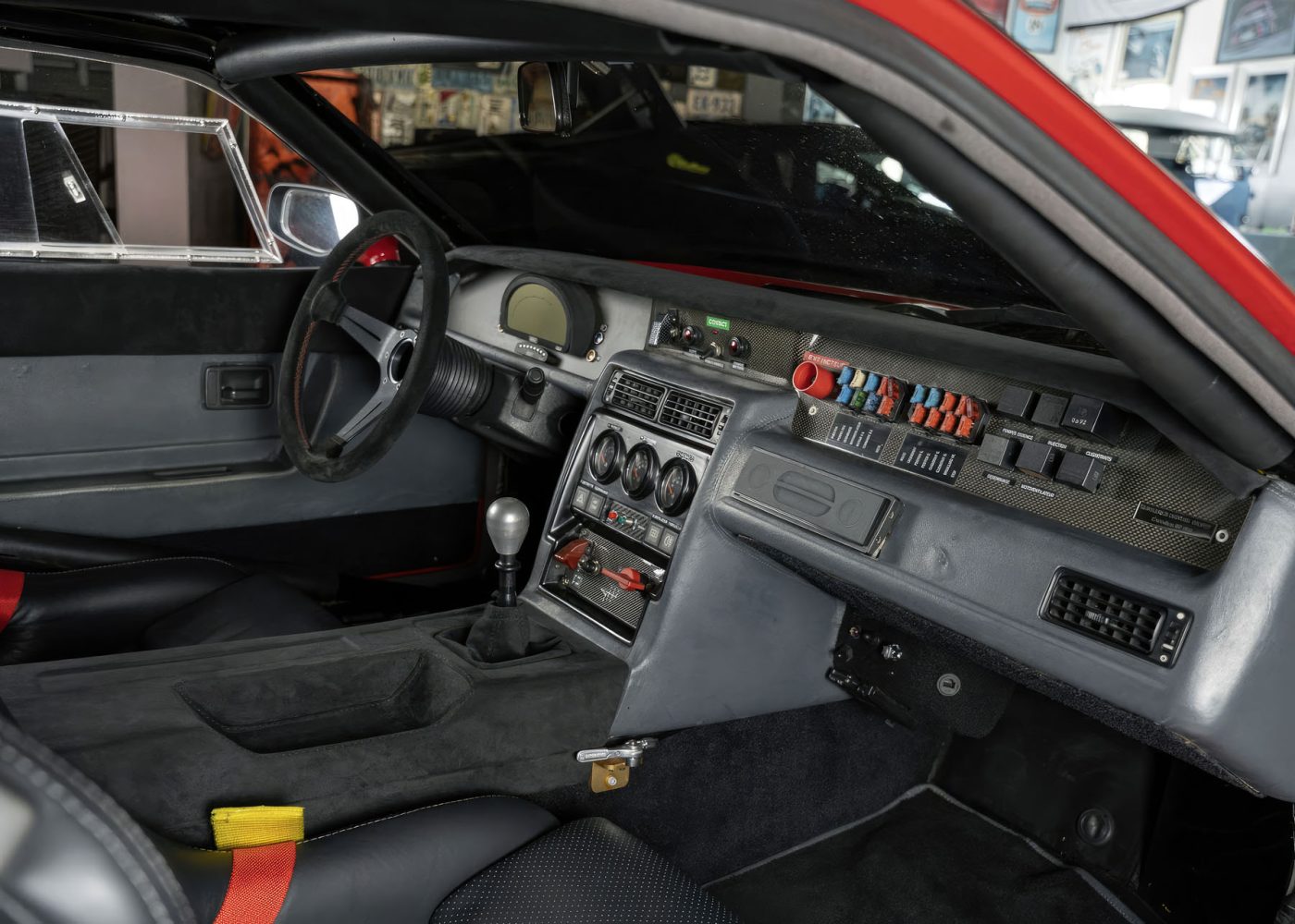 FOR SALE: Rare French Venturi 400 Trophy