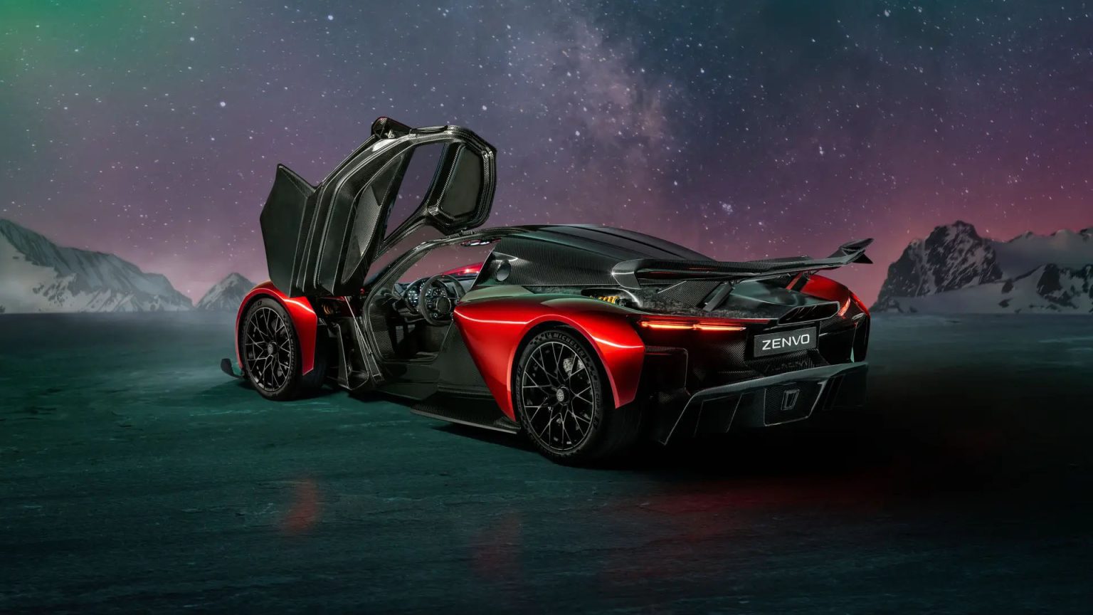 Zenvo Aurora Agil and Aurora Tur