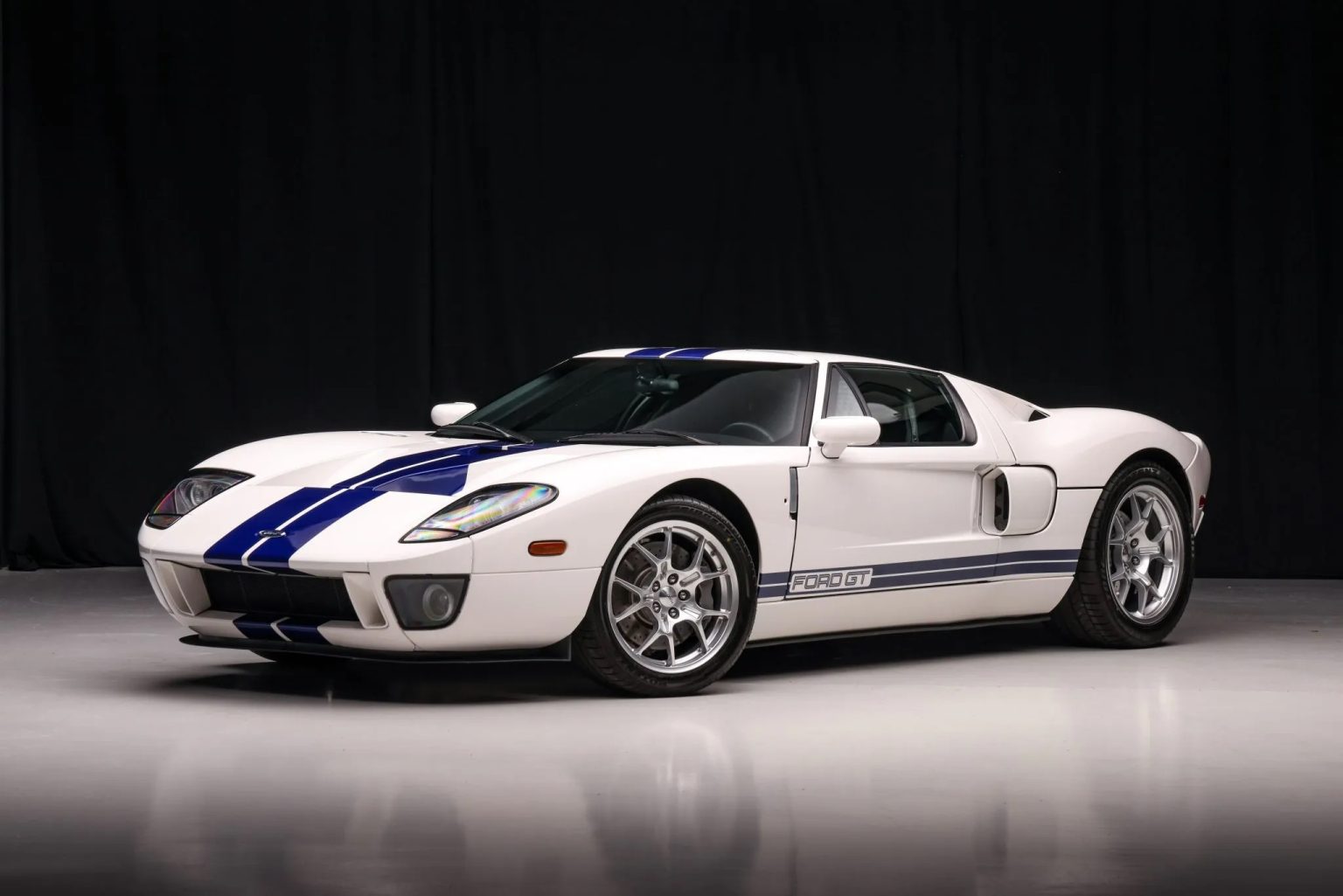 Car Of The Day: 2005 Ford GT