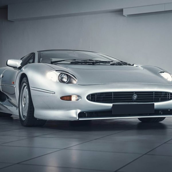 Jaguar XJ220 (1992 - 1994)