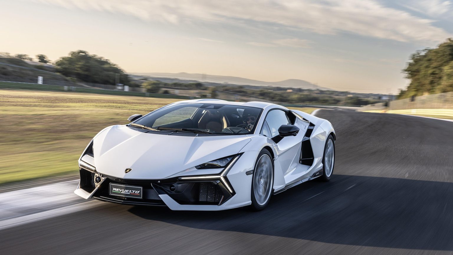 The Lamborghini Revuelto - Photo gallery
