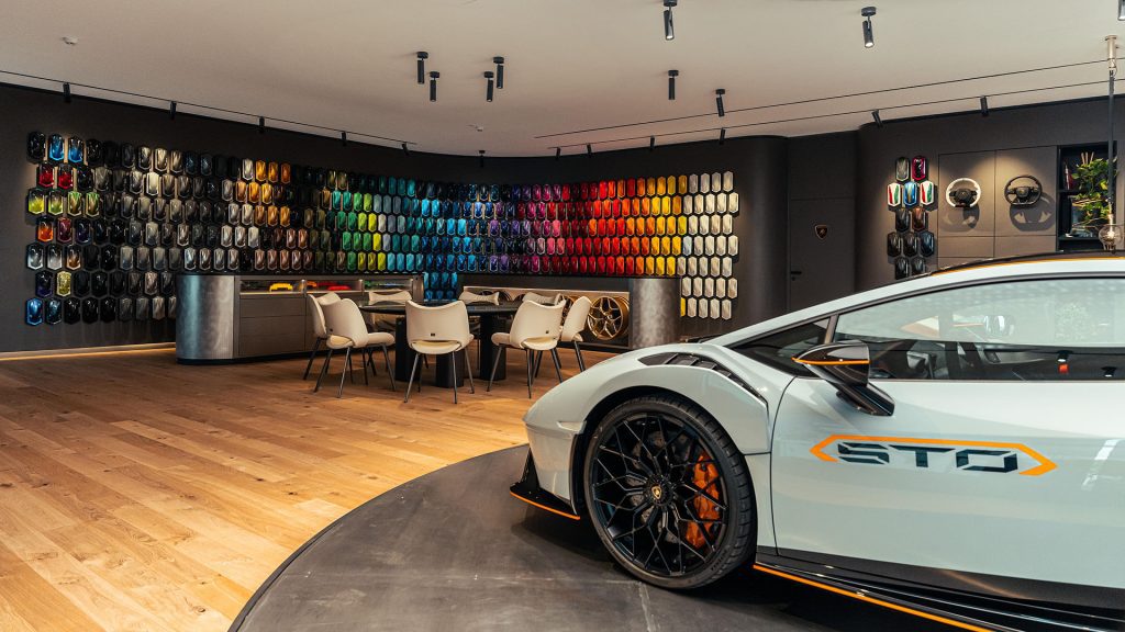 Ad Personam creates personal, custom Lamborghini models