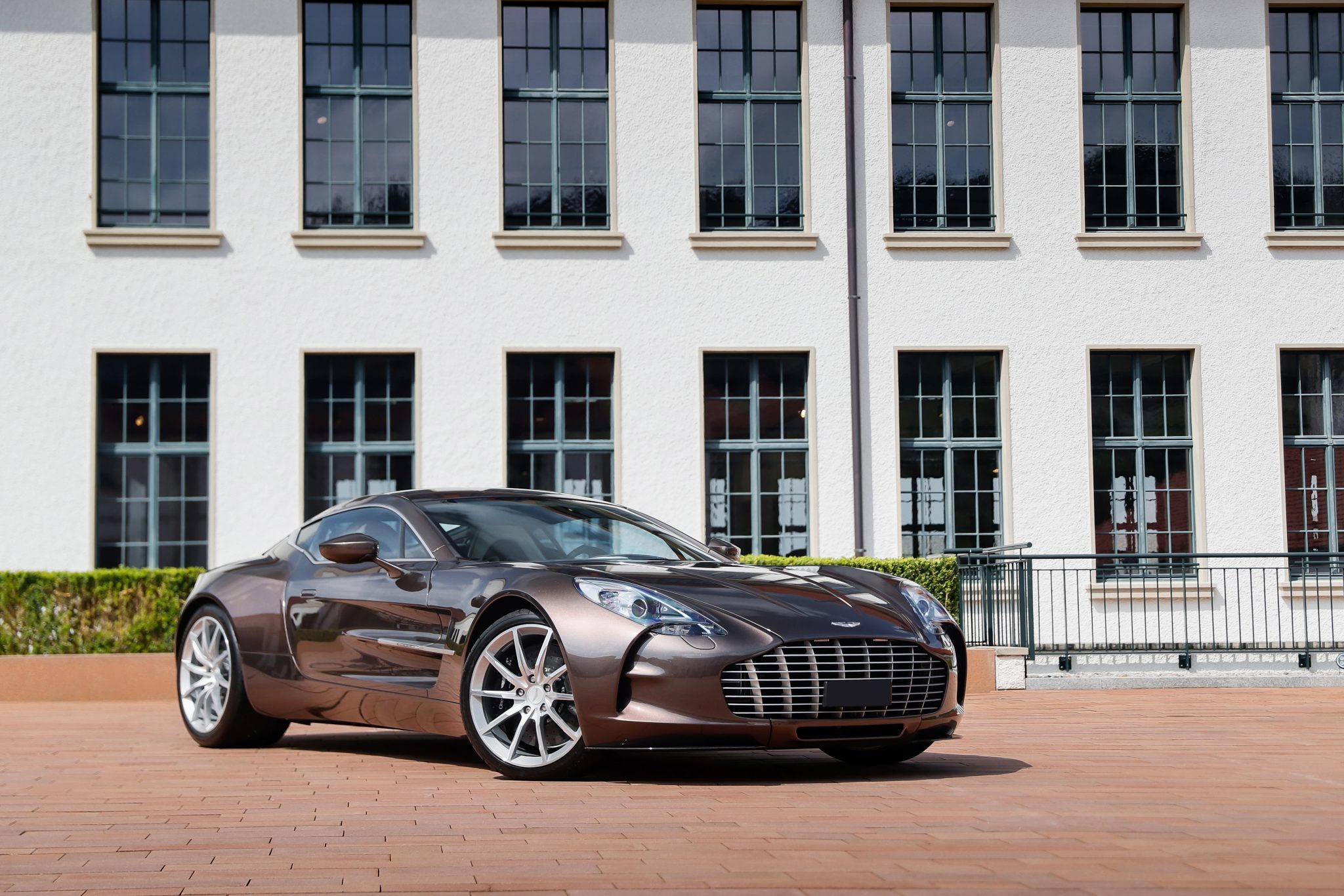 2012 Aston Martin V12 Vantage Zagato Stradale Gallery