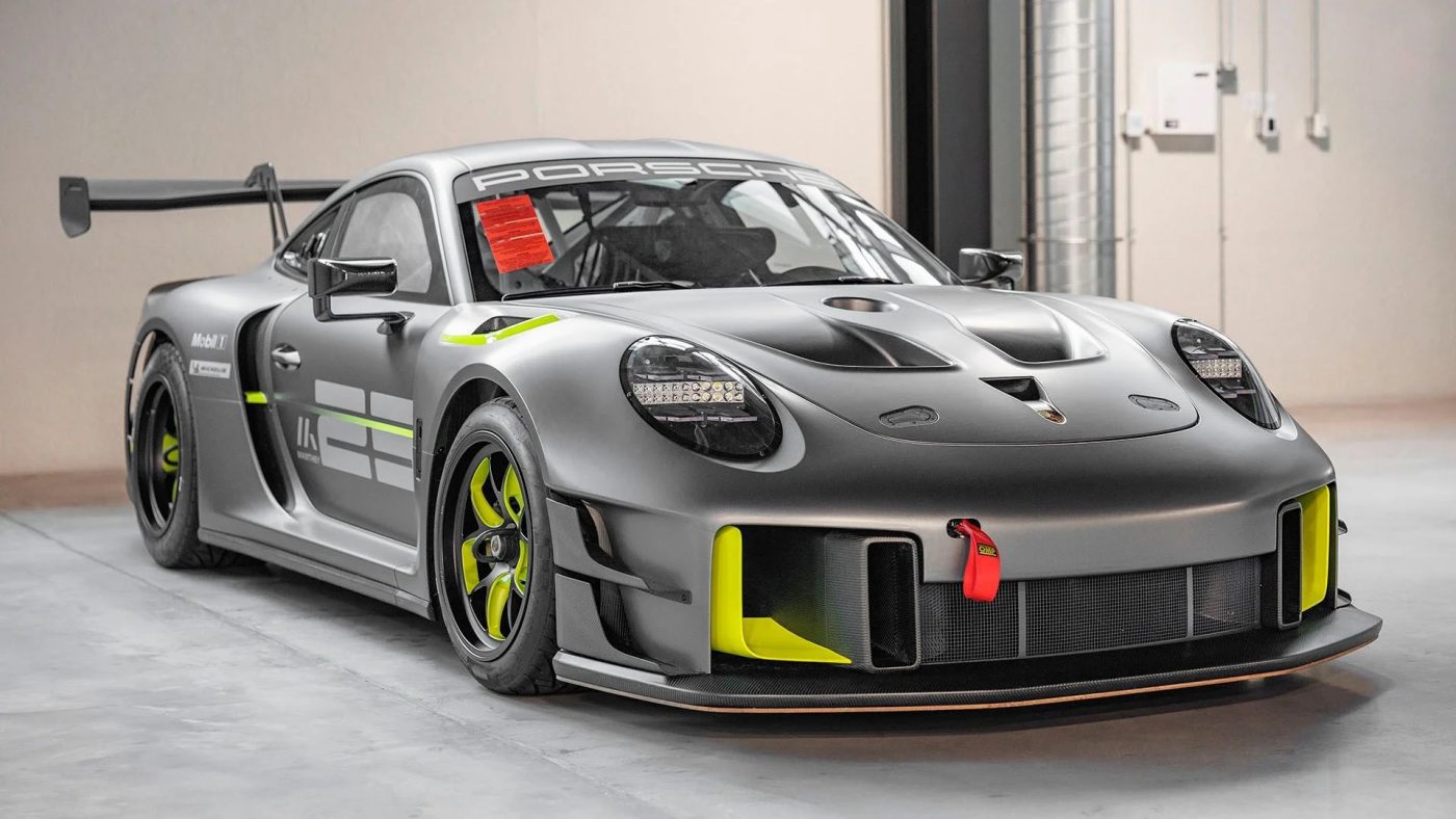 Car Of The Day: 2022 Porsche GT2 RS Clubsport 25 "Manthey Racing"