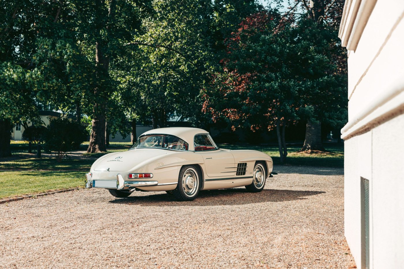 Car Of The Day: 1963 Mercedes-Benz 300 SL Roadster