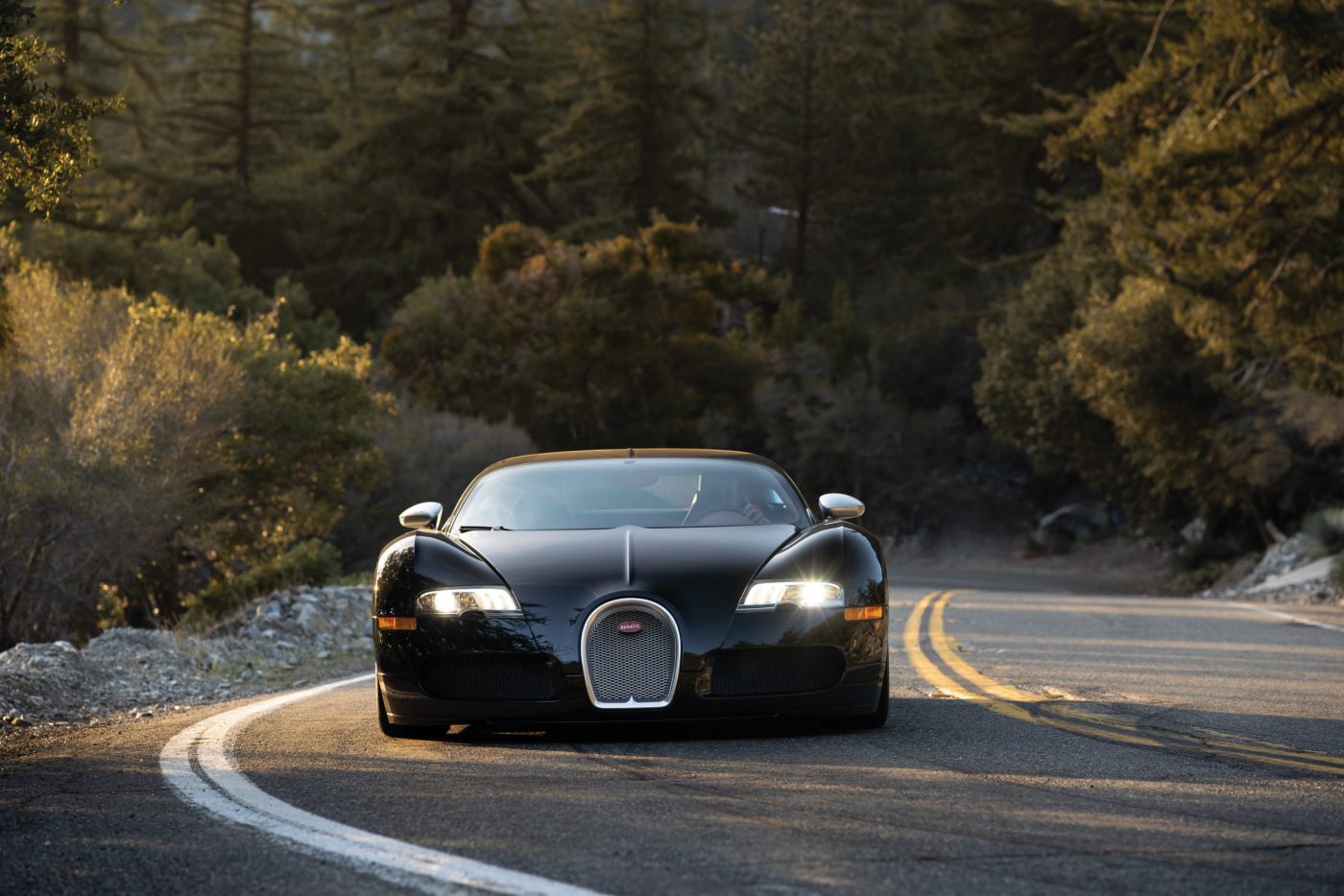 Car Of The Day: 2010 Bugatti Veyron 16.4 'Sang Noir'
