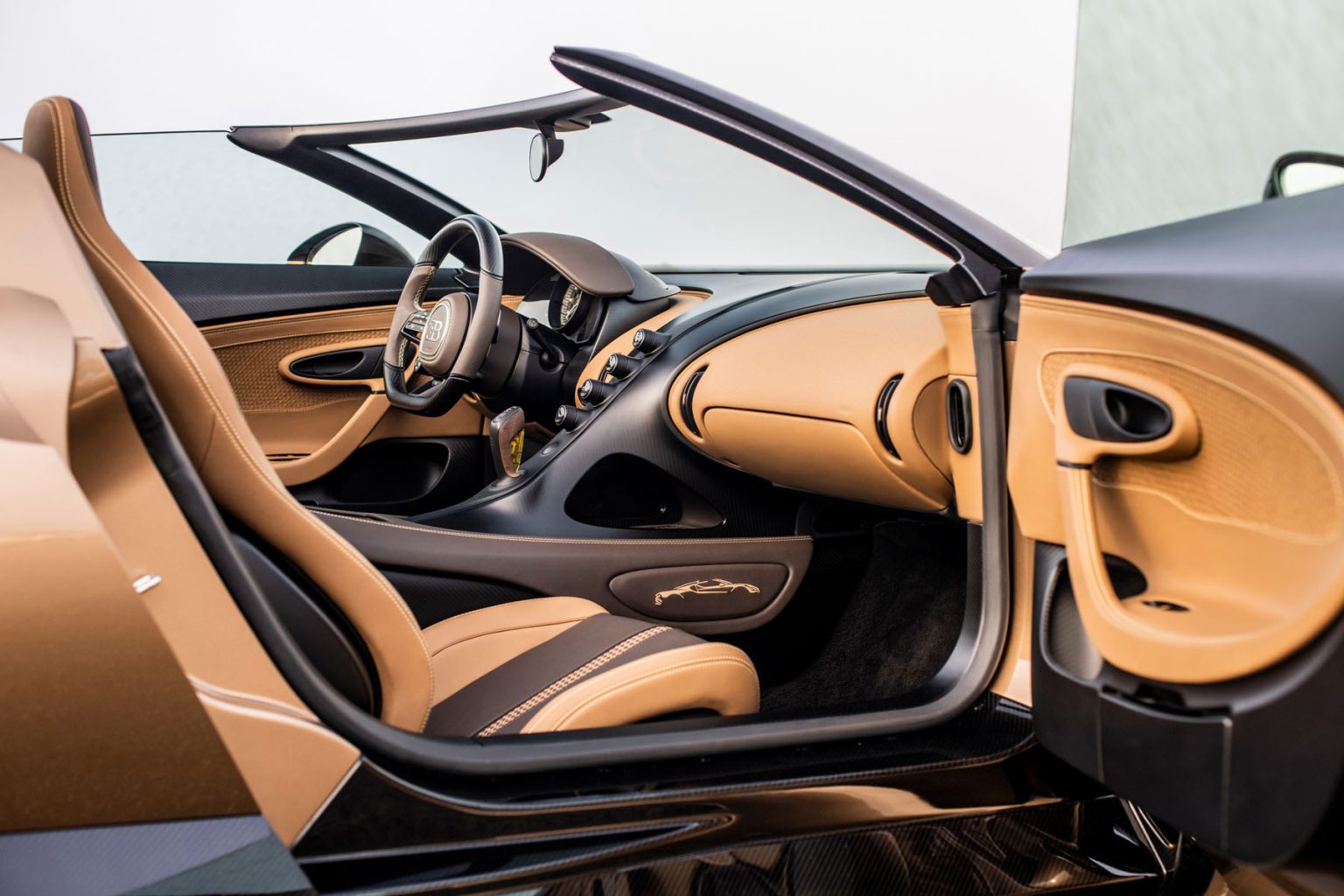 2023 Bugatti W16 Mistral
