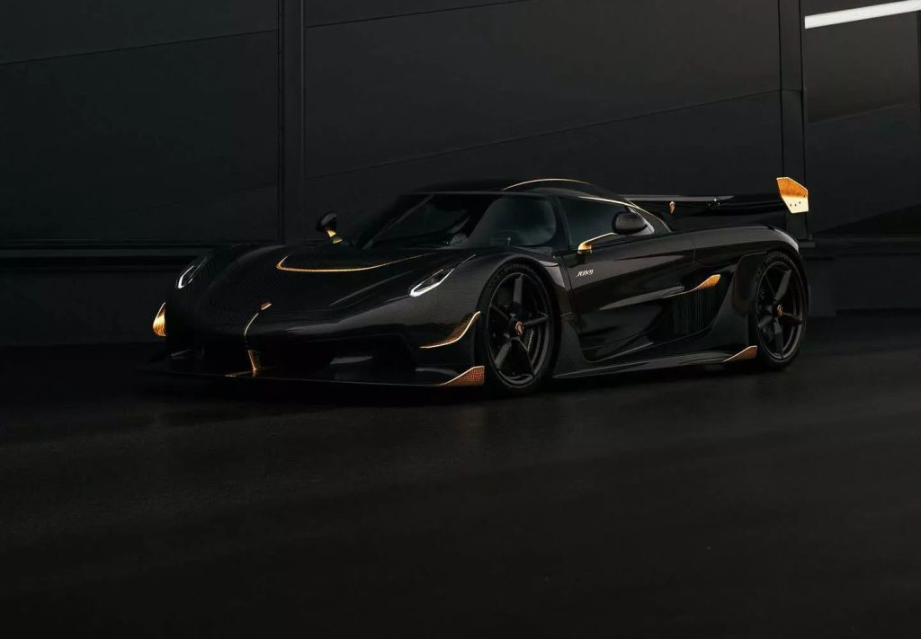The Koenigsegg Jesko Odin comes with real gold details