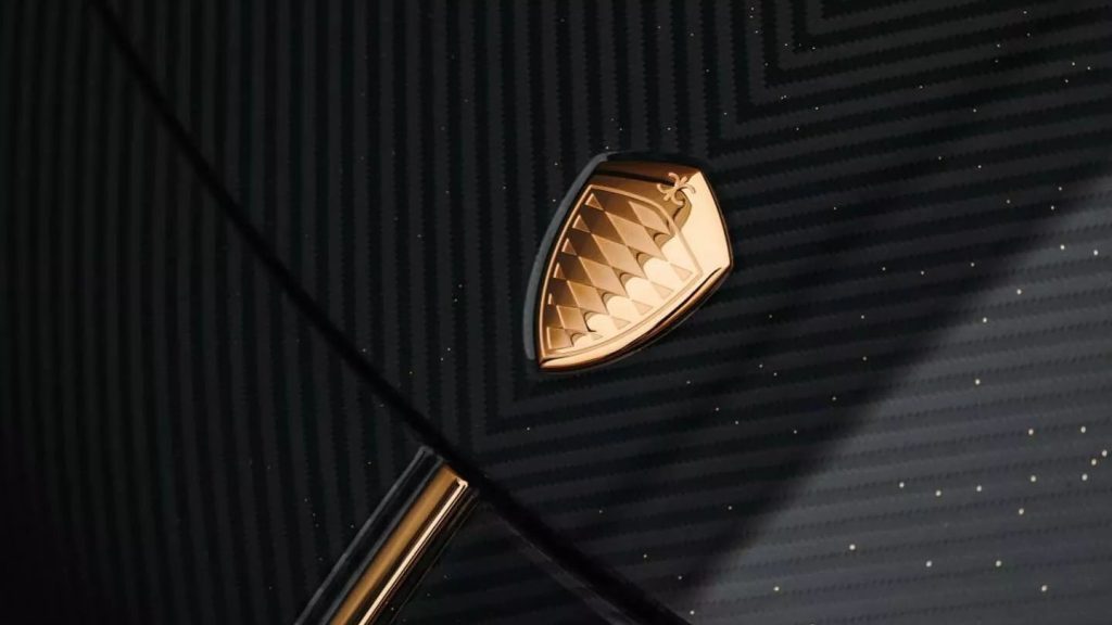 The Koenigsegg Jesko Odin comes with real gold details