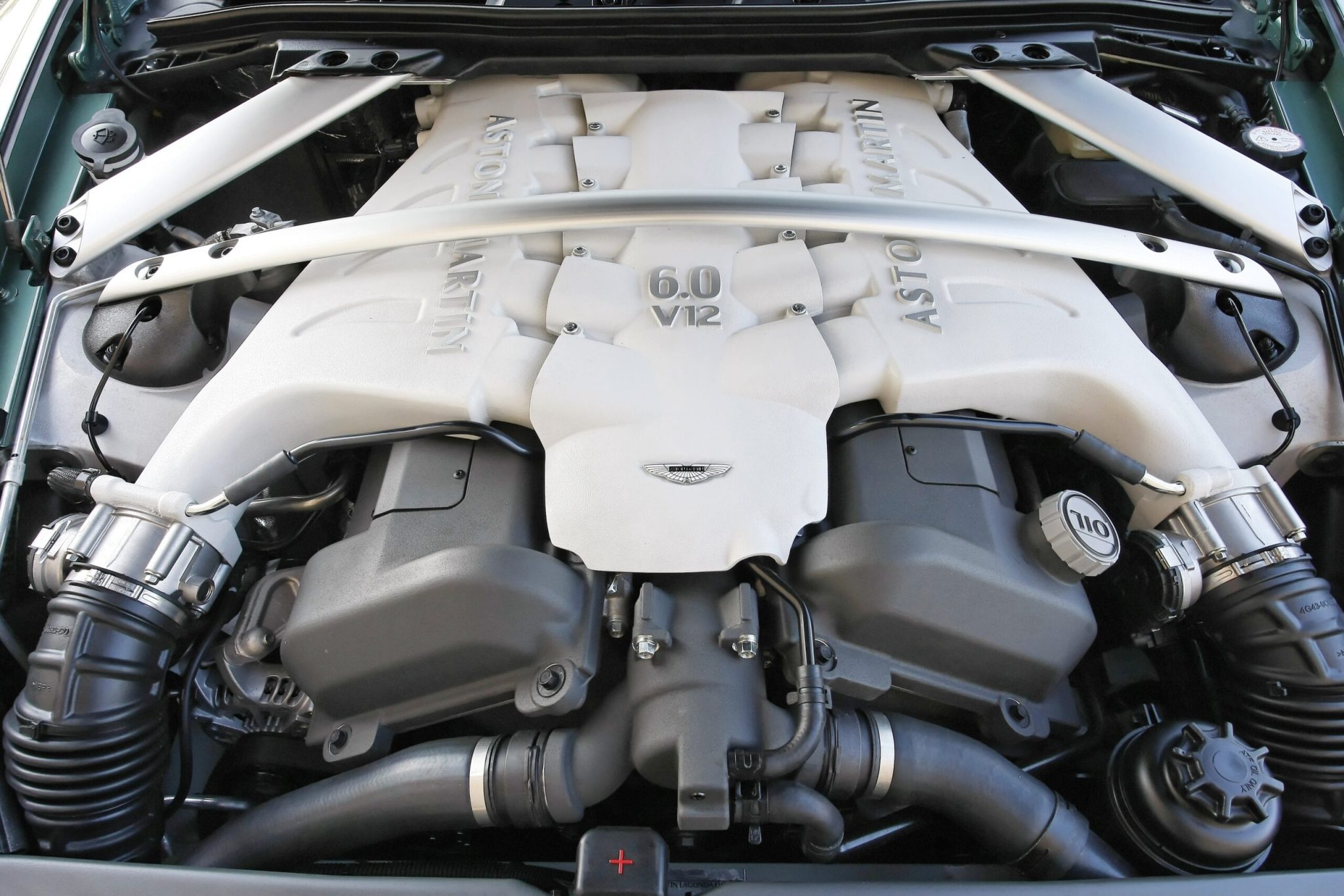 Aston Martin DBS V12 (2007 - 2012)