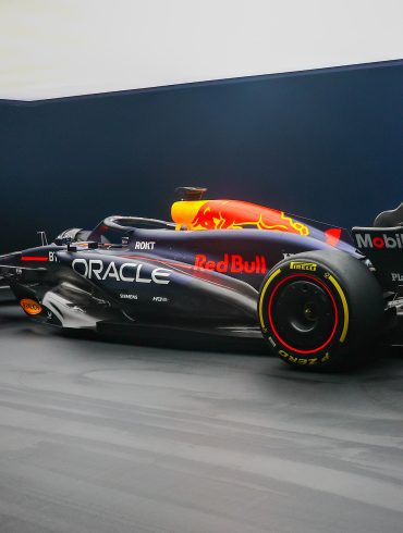 2024 Red Bull Racing RB20 Wallpapers 2024 Red Bull Racing RB20 ...