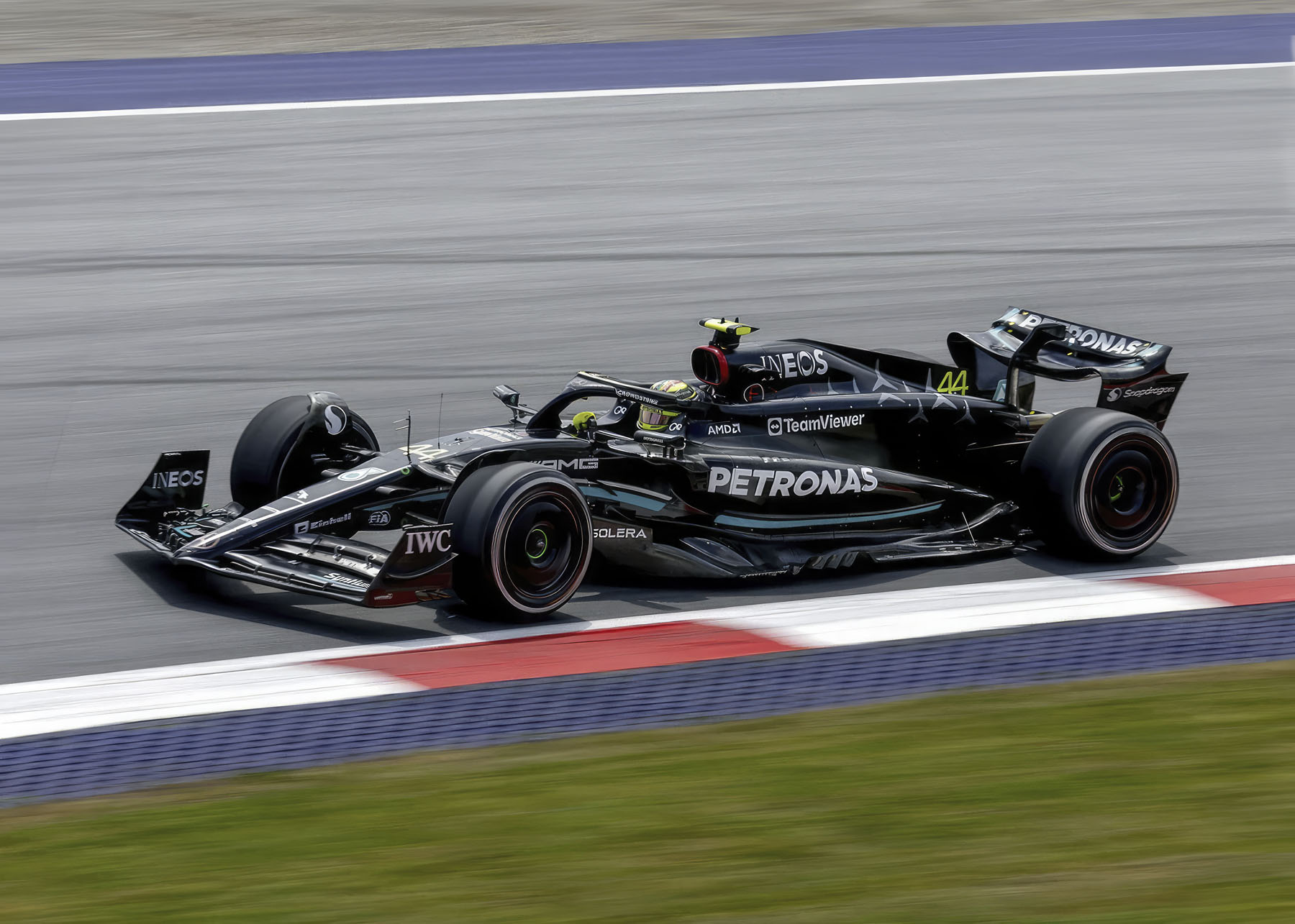 Lewis Hamilton leaving Mercedes-AMG Petronas F1 team Lewis Hamilton to ...