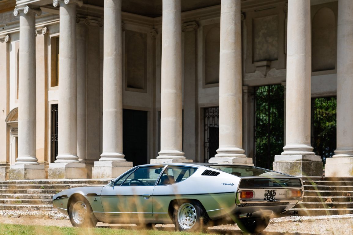 Lamborghini Espada (1968-1978) - The Ultimate Guide