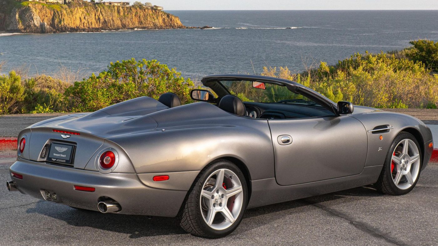 VIDEO: Aston Martin DB AR 1