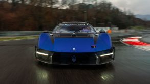 The Maserati MCXtrema tackles the track ahead of initial deliveries