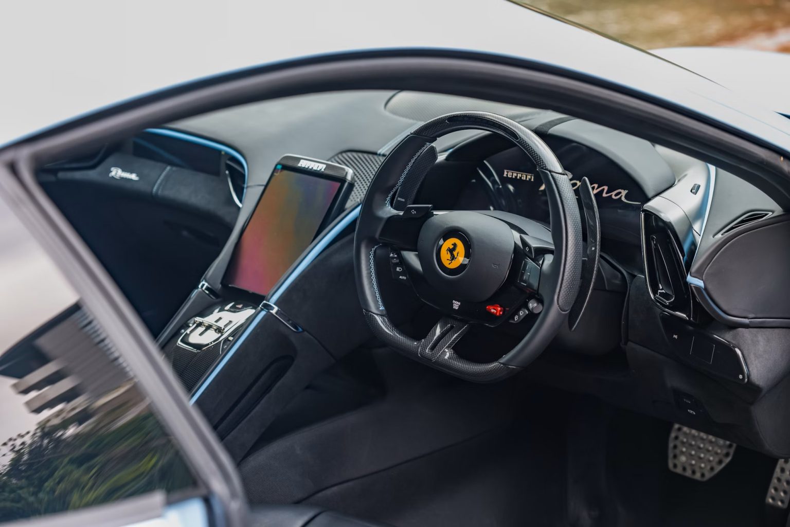 Car Of The Day: 2021 Ferrari Roma - Tailor Made