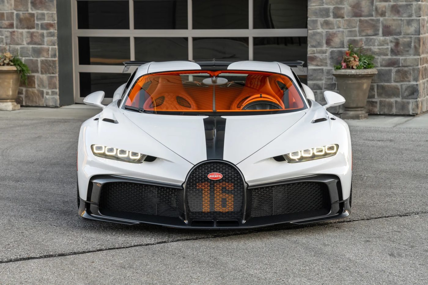 Bugatti Chiron Pur Sport: Track-Focused Powerhouse Up for Auction