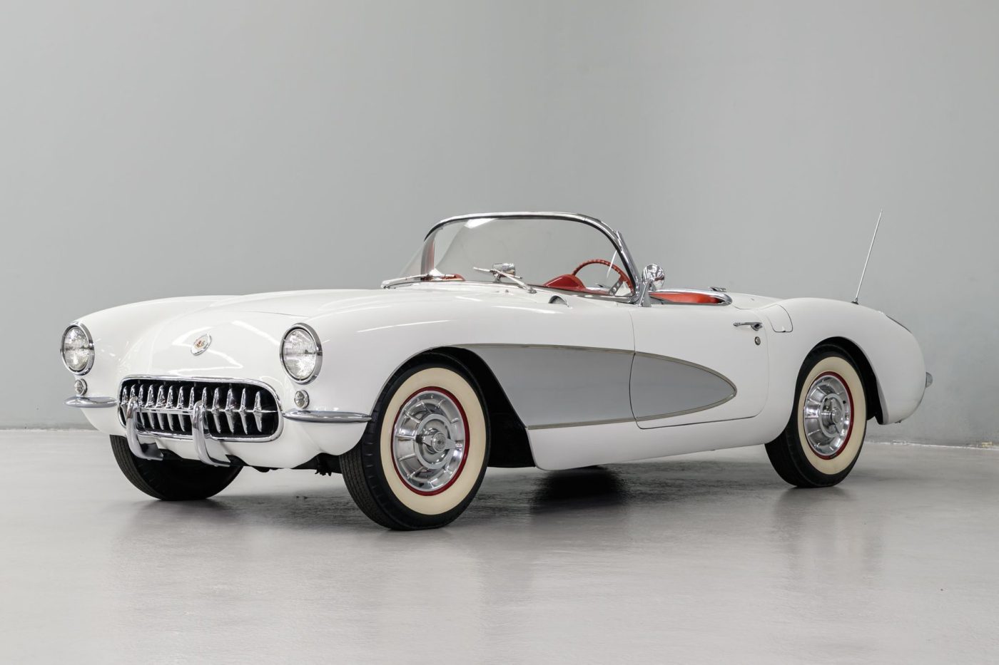 1950s 0-60 & Quarter Mile Times (Fastest Cars of the Era Ranked)