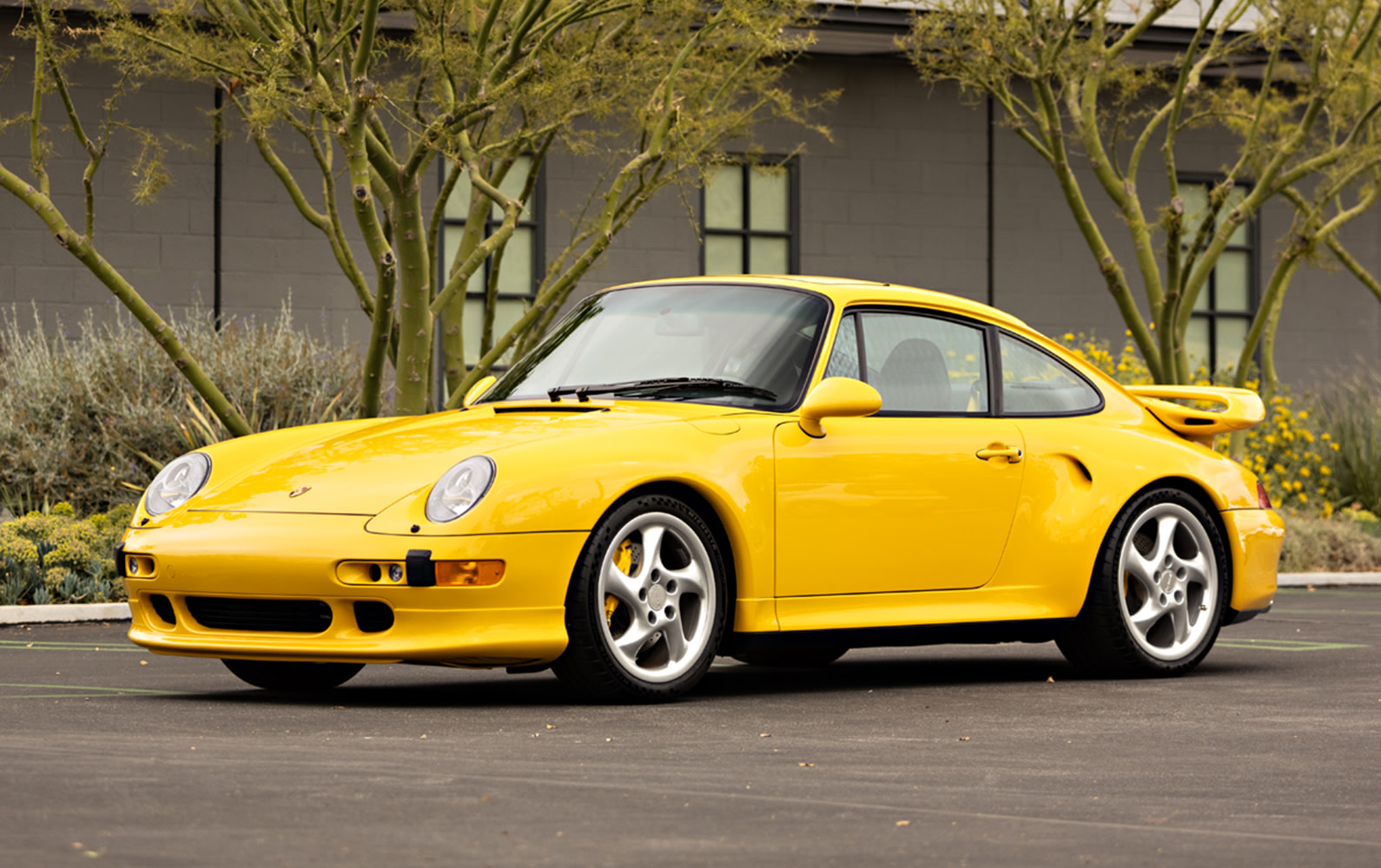 1990s 0-60 & Quarter Mile Times (Fastest Cars of the Era Ranked)