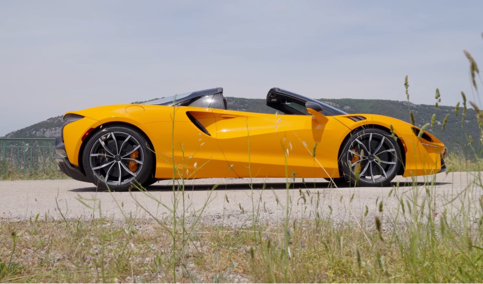 McLaren Artura Spider: Open-Air Evolution of a Supercar