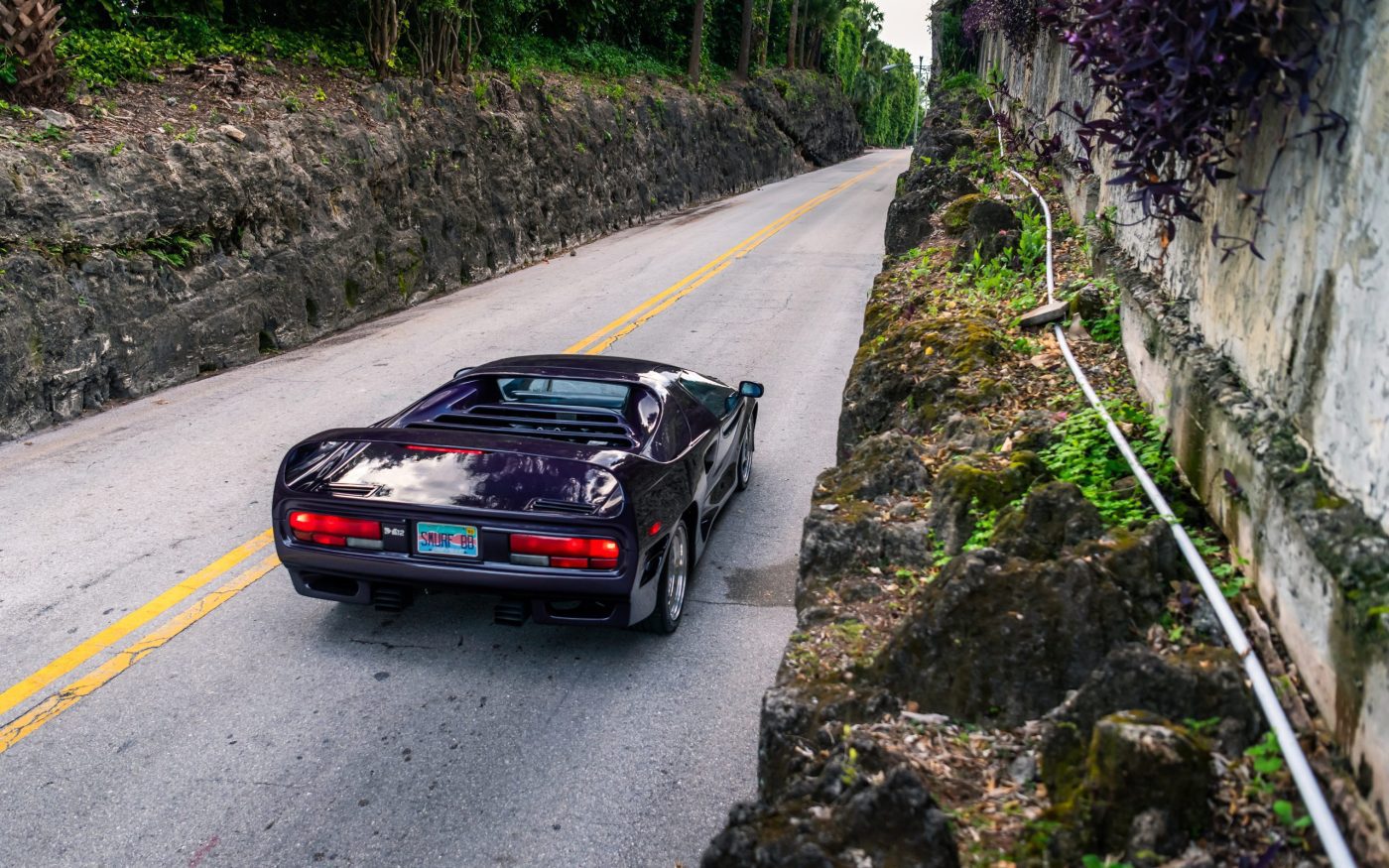 Car Of The Day: 1996 Vector M12