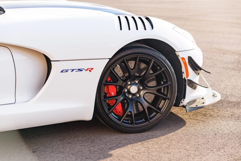 Car Of The Day: 2017 Dodge Viper GTS-R Commemorative Edition ACR