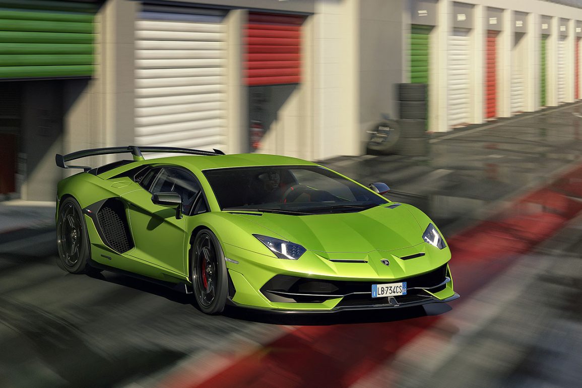 VIDEO: Drag racing the Lamborghini Aventador SVJ with the Revuelto
